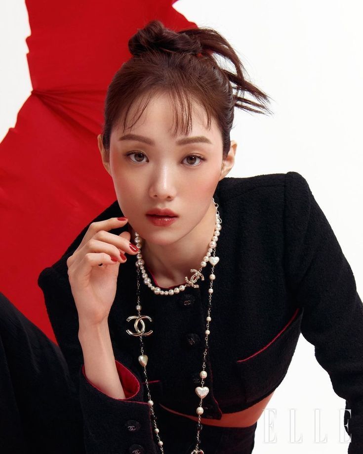 The 6 Legendary Korean Celebrities Gaining Attention For Their Visuals ...