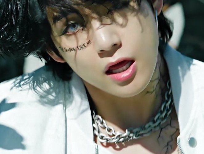 These Fan Theories Behind V's Neck Tattoo In "ON" Will Make You Love It ...