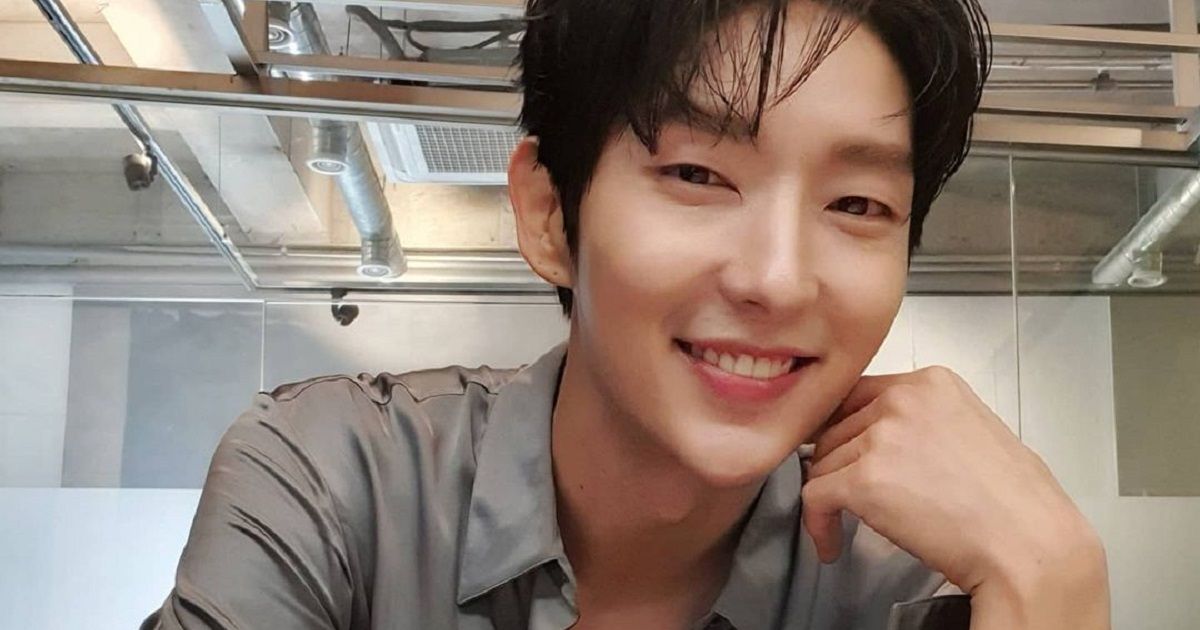 Actor Lee Joon Gi Shows Off His Visuals That Can Rival Any Idol - Koreaboo