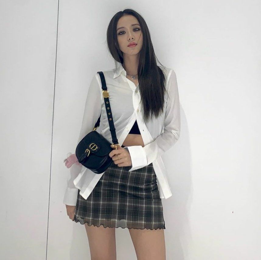 Here Are 20+ Stunning Preppy Looks From BLACKPINK's Jisoo That ...