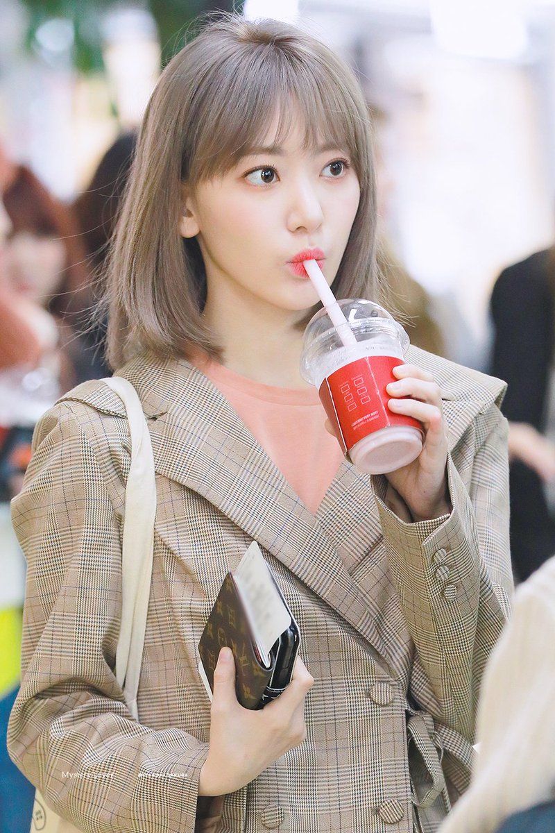 Here Are 9 Hairstyles IZ*ONE's Sakura Pulls Off Flawlessly - Koreaboo