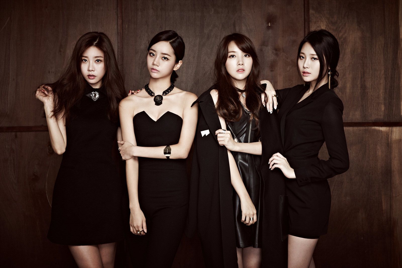 Girl's Day announces comeback plans for the first half of 2015