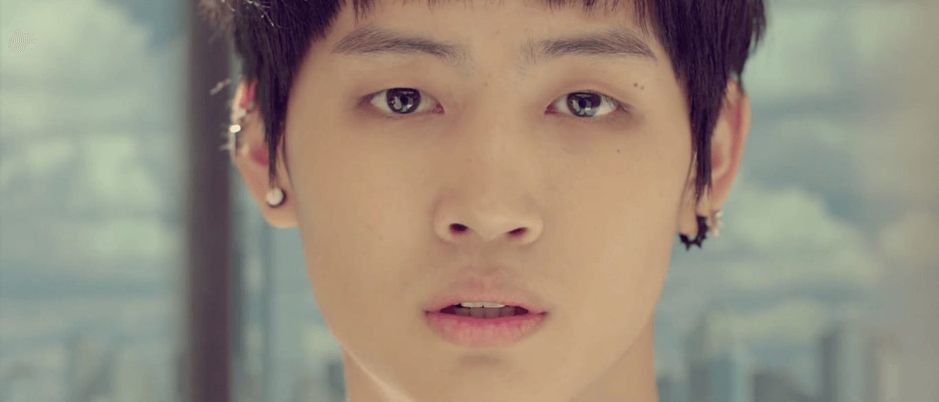 GOT7's JB is in a daze in 2nd MV teaser for "Stop Stop It"