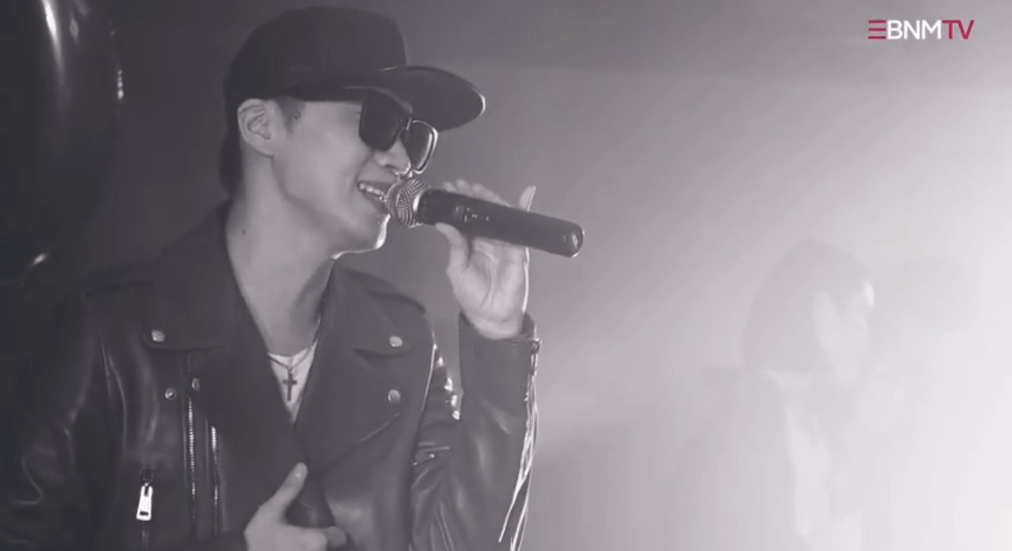 Taewan (C-Luv) shares live acoustic version of "Sweater"