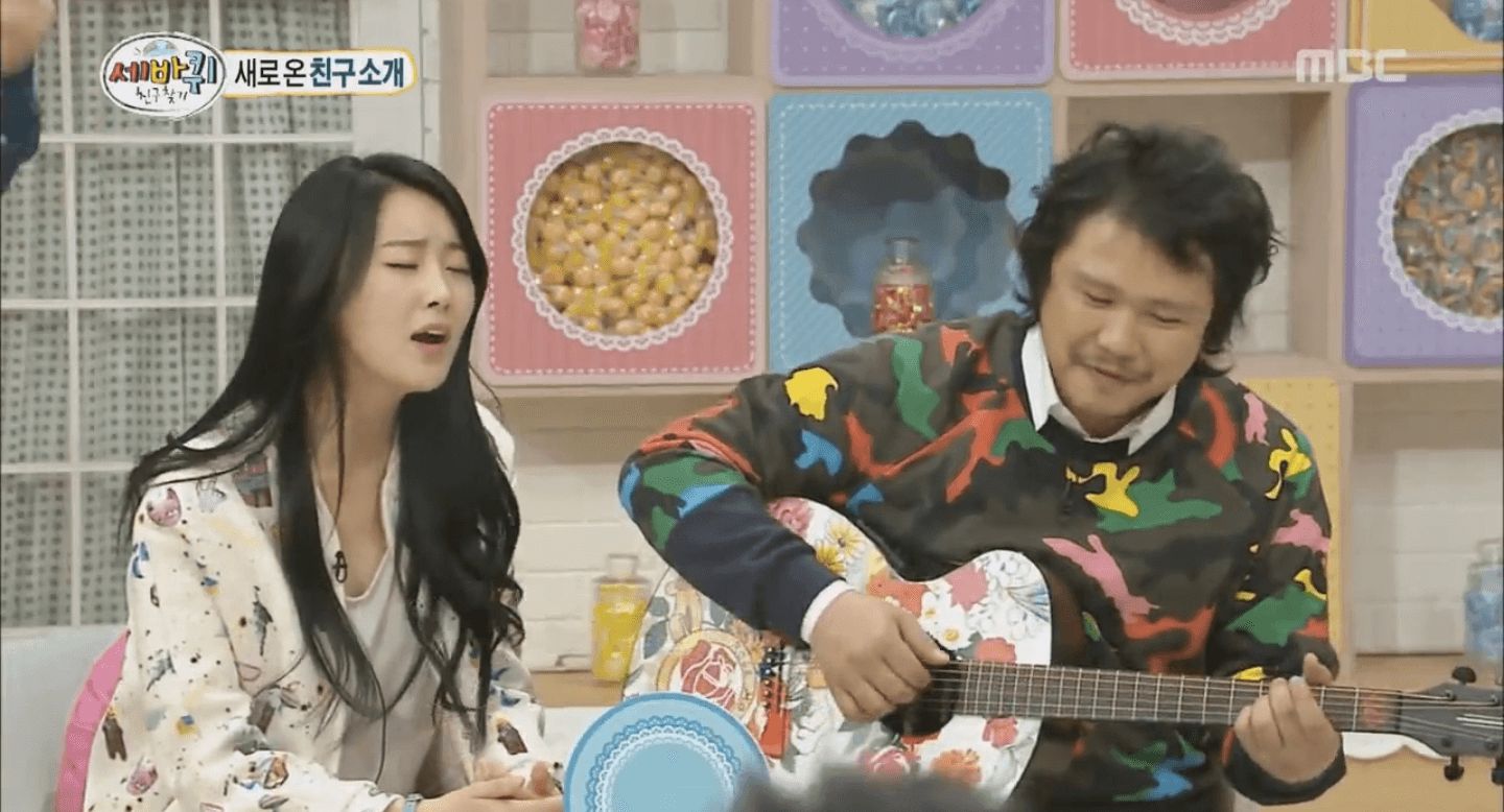 Dalshabet's Subin teases with acoustic performance of "Joker"