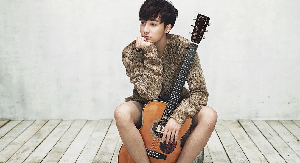 Roy Kim to take the stage with Taiwanese singer-songwriter William Wei ...
