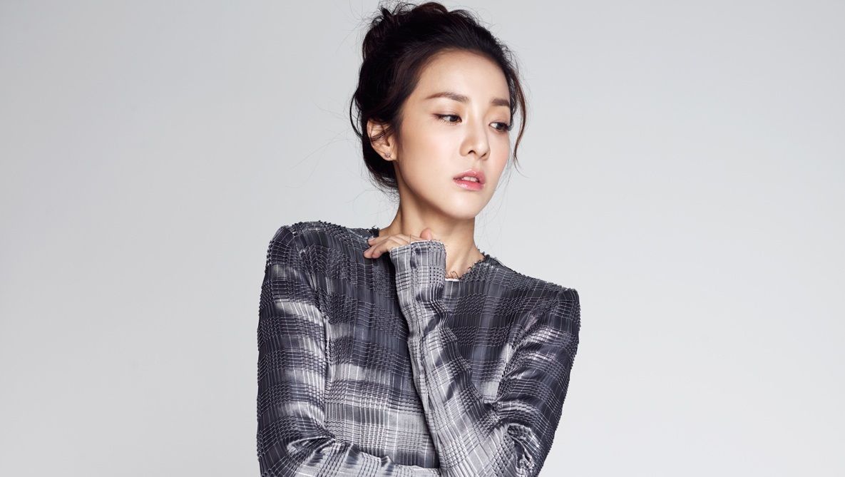 Netizens Claim Dara's Age Is FINALLY Catching Up With Her - Koreaboo