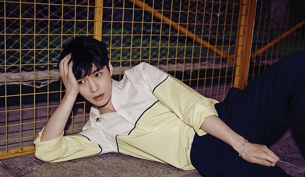 Lay sheds apologetic tears towards EXO members during comeback showcase ...