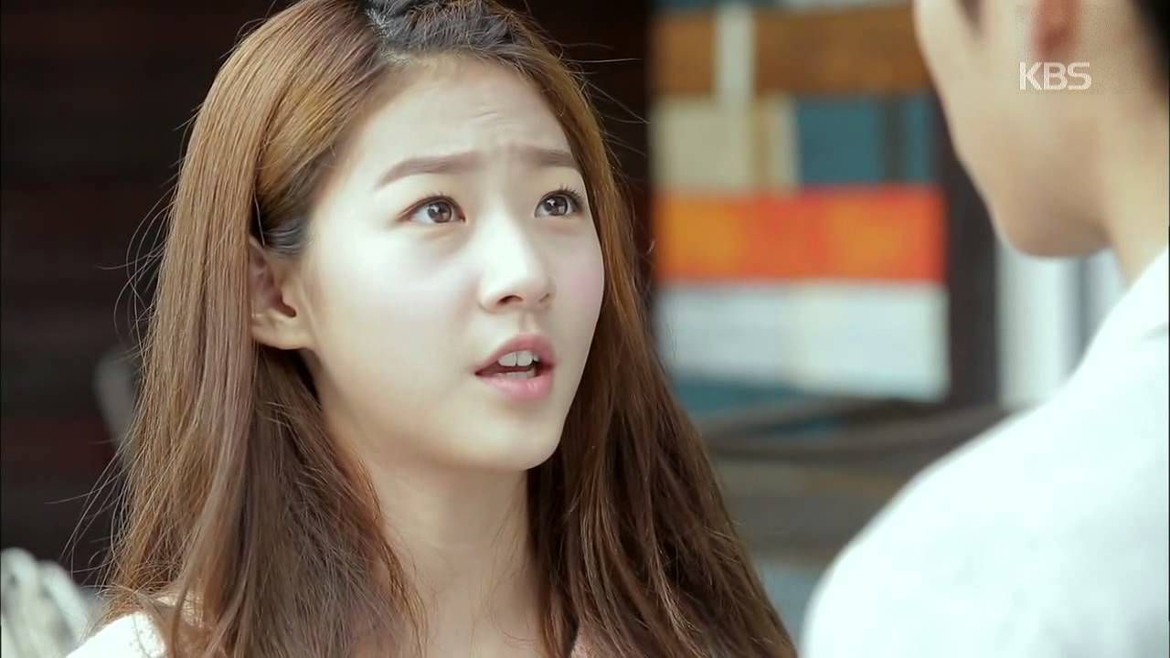 Netizens accuse Kim Saeron of plastic surgery - Koreaboo