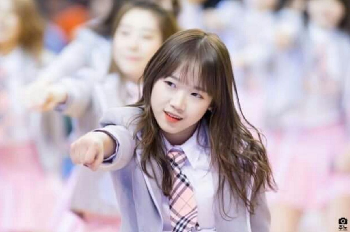 Korean netizens can't tell whether this Produce 101 trainee is pretty ...