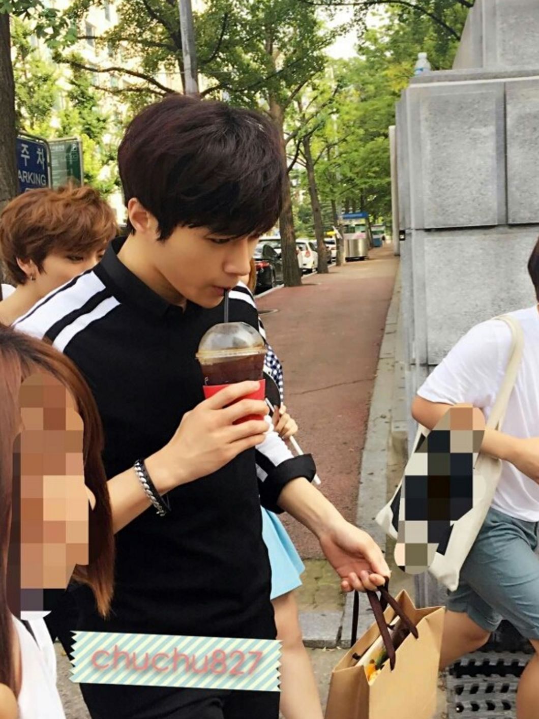 EXTREME Close-Up Photos Of INFINITE's L Go VIRAL In Korea - Koreaboo