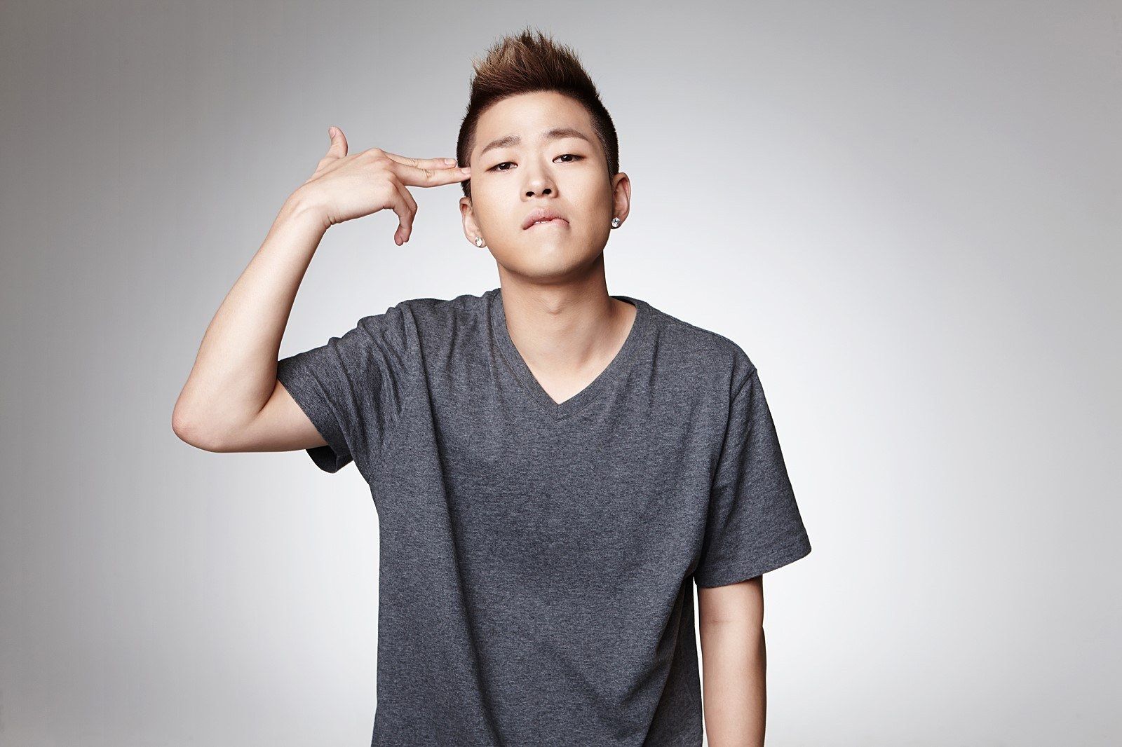 Rapper Dindin to BIGBANG's G-Dragon: "I'm sorry for the inconvenience ...