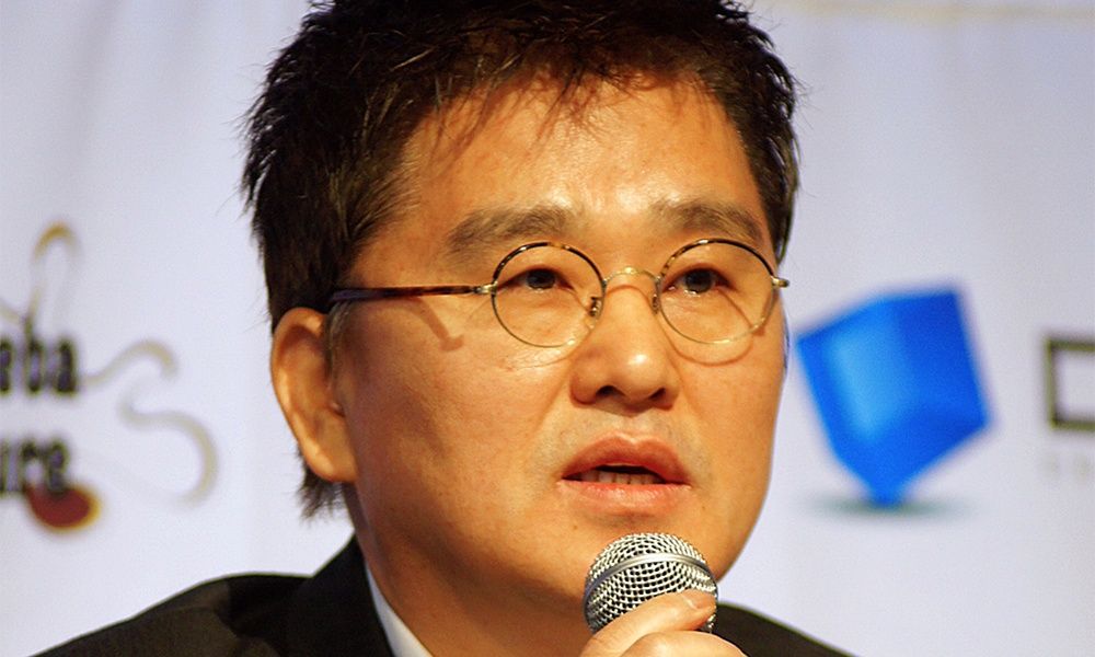 Cube Entertainment founder Hong Seung Sung to return as CEO - Koreaboo