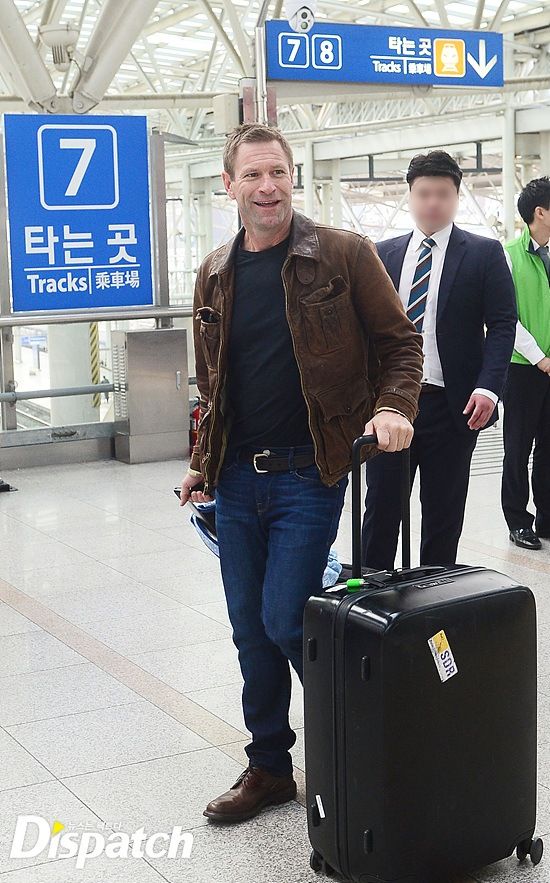Miles Teller and Aaron Eckhart spotted in Seoul for Busan Film Festival ...