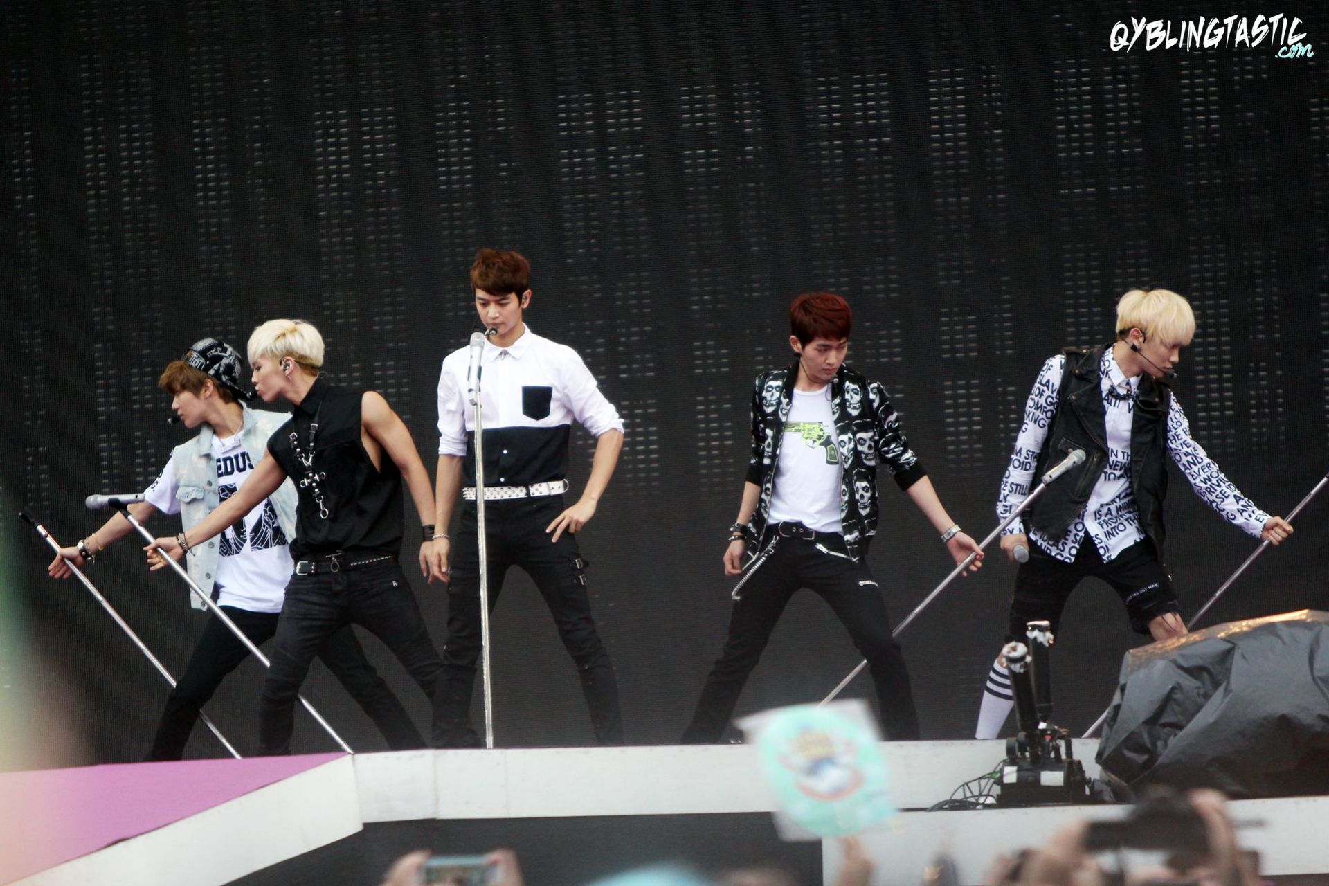 Watch SHINee Live At 2016 MBC Gayo Daejejun Now - Koreaboo