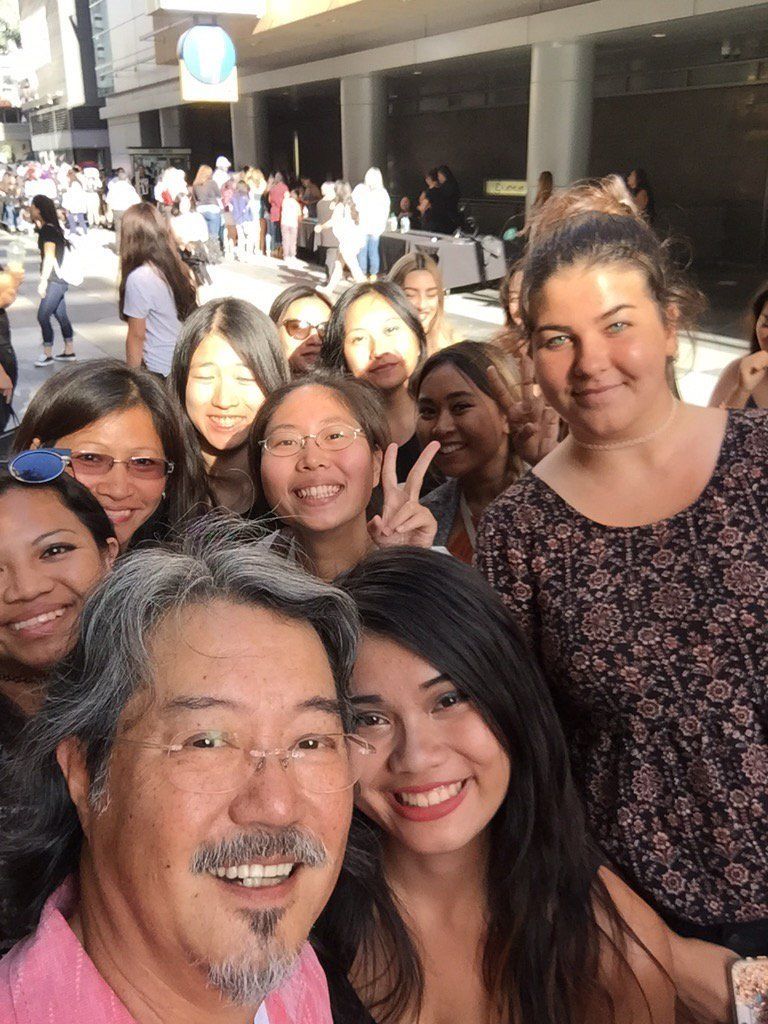 7 Reasons GOT7's Whole Fandom Is Falling In Love With Mark's Father ...