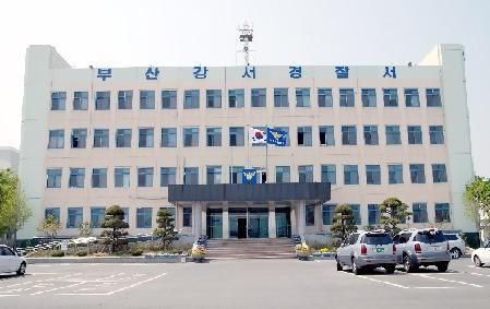 Starving man gets arrested for stealing, what the Officer did next ...