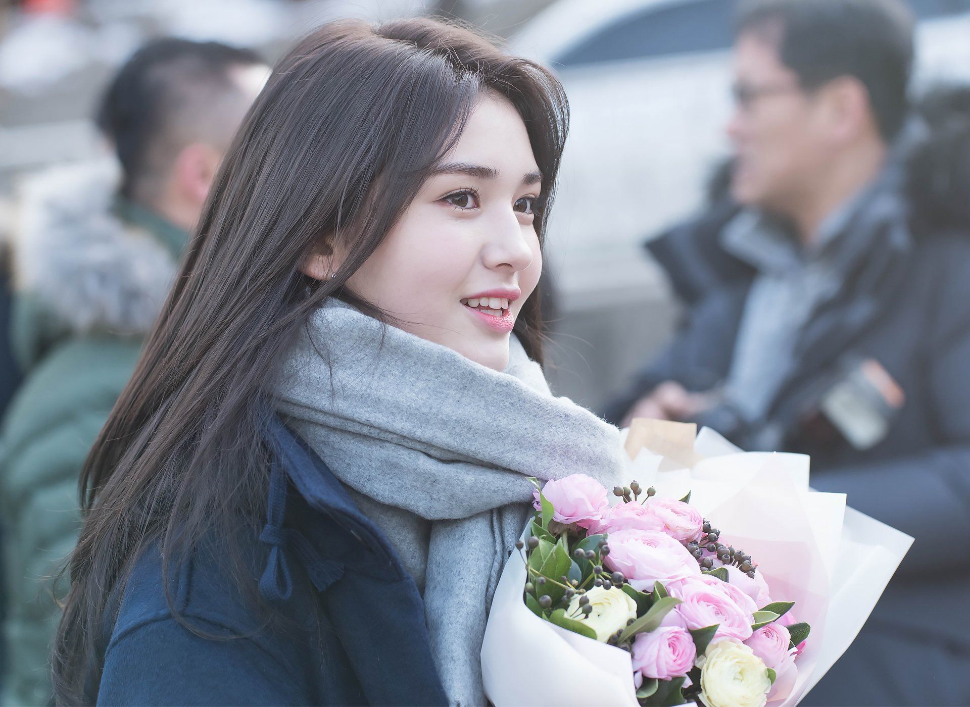 Graduation Photos Released Of Popular Idols Who Just Graduated High ...