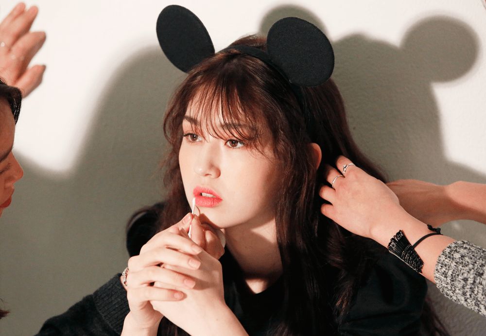 Somi Shows Off Her Best Visual Yet In This Photoshoot - Koreaboo