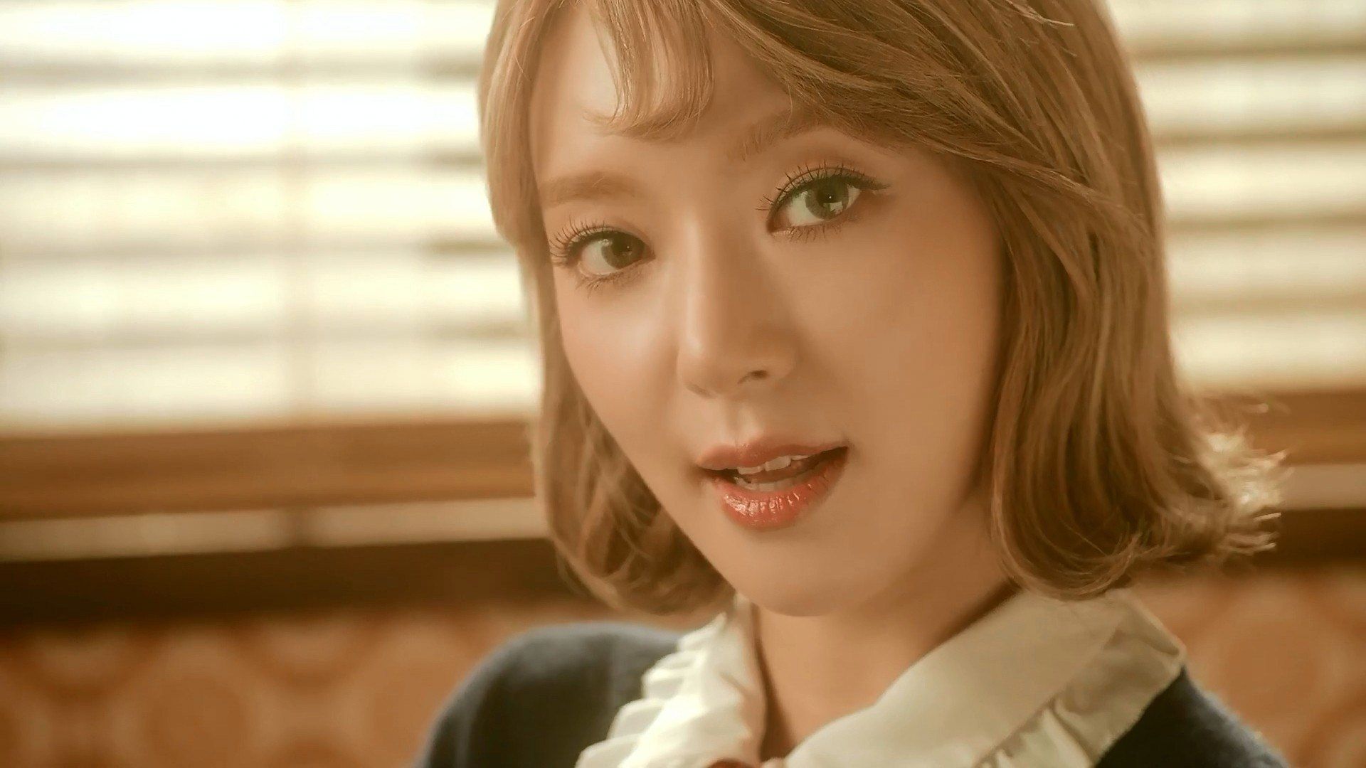 Choa Shows You How To Perfectly Mimic Her Hair From "Excuse Me" - Koreaboo