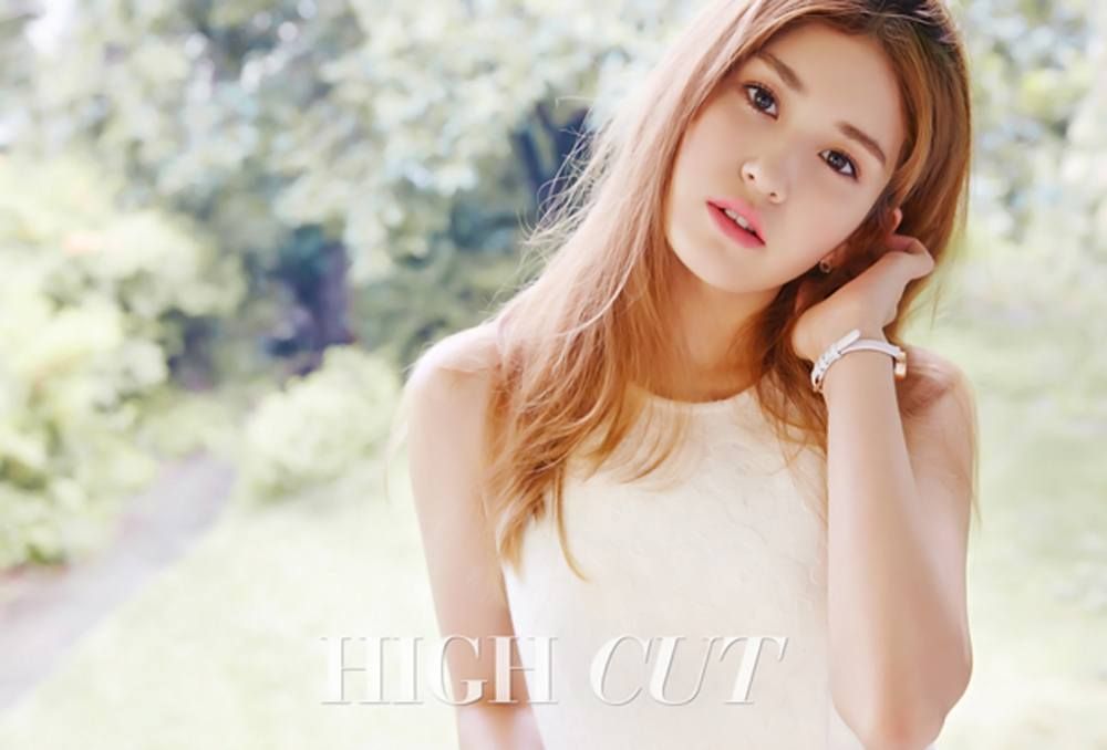 Video Of 7-Year-Old Somi Singing Hannah Montana’s “Nobody’s Perfect ...