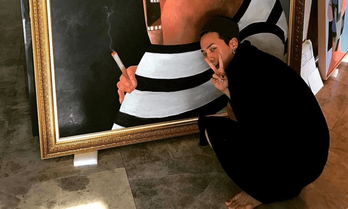 This Is How Much The Paintings In G-Dragon's Living Room Are Worth ...