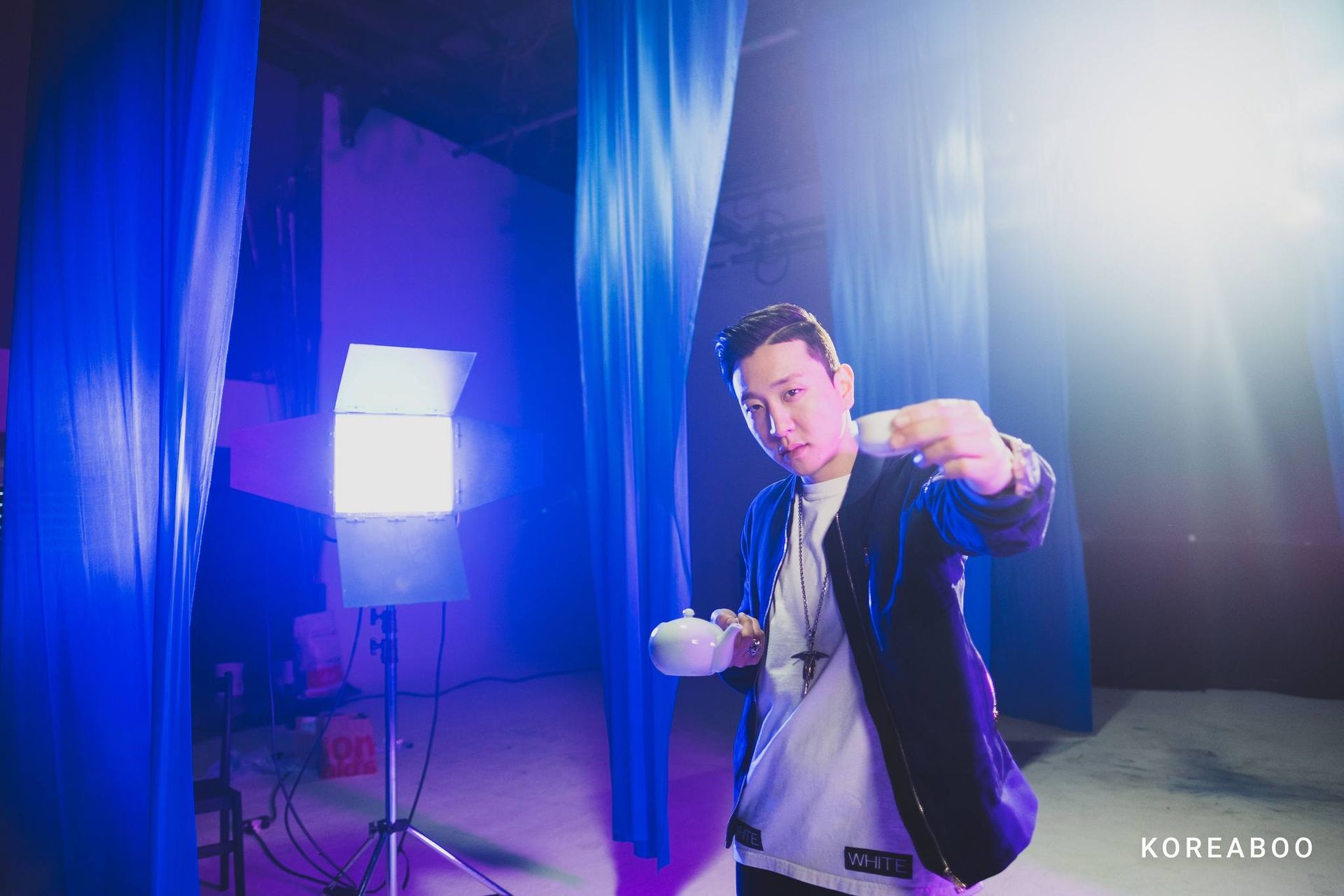 Flowsik releases music video for "DAE1" featuring Daegunz - Koreaboo