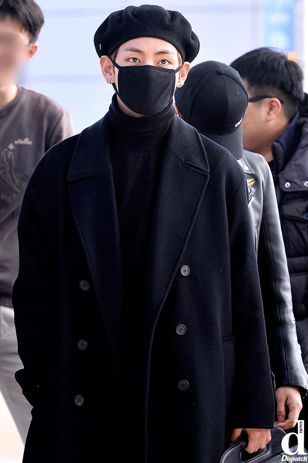 12 of BTS V's Most Iconic Outfits That Prove He Deserves To Be Called ...