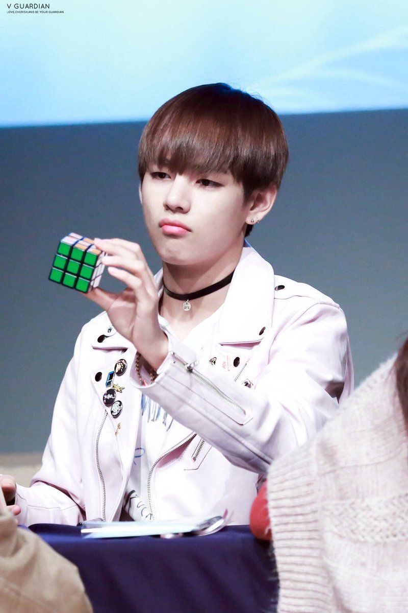 8 Times BTS V Proved He's Way Smarter Than Anyone Realizes - Koreaboo