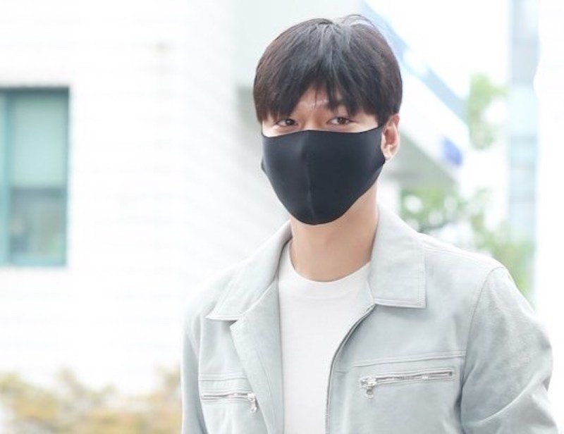 BREAKING] Lee Min Ho Is Now Officially Enlisted In The Military - Koreaboo