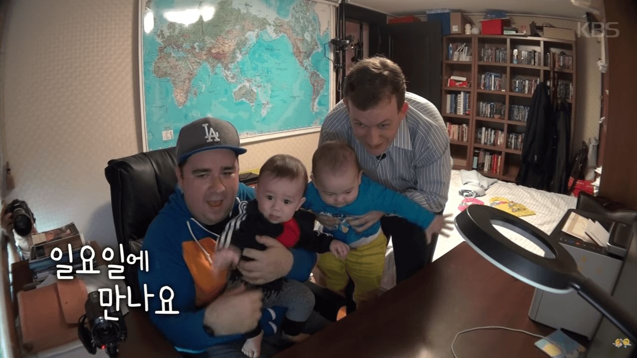 Korean Kids Who Went Viral For Interrupting Their Dad's Interview ...