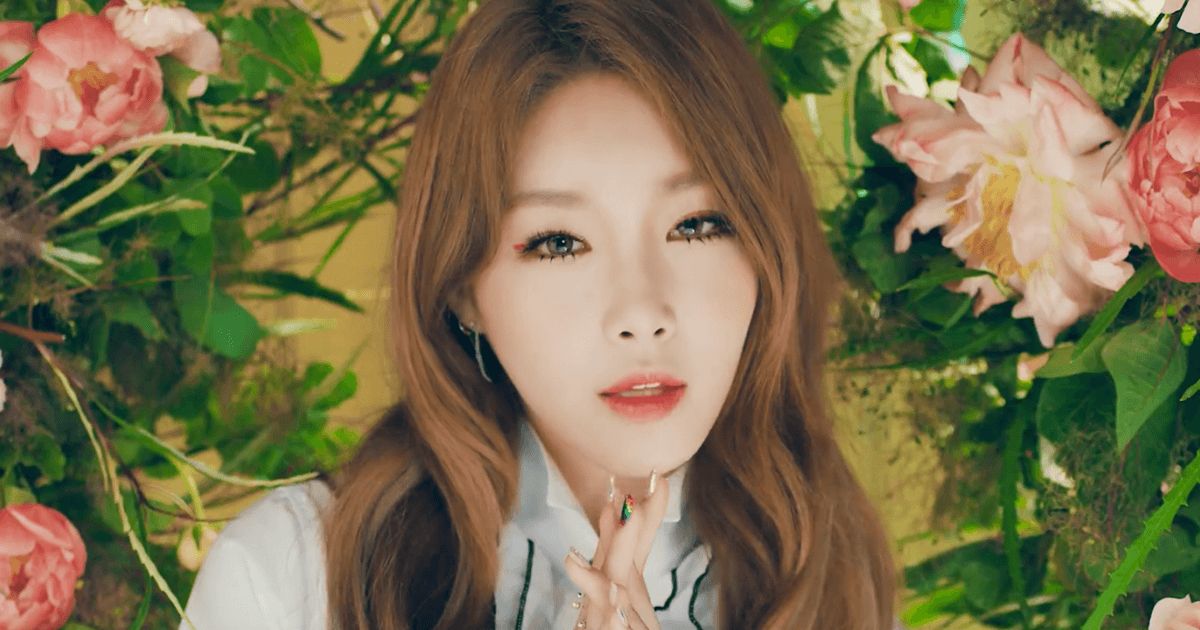 I.O.I's Chungha Finally Makes Her Solo Debut With "Why Don't You Know ...