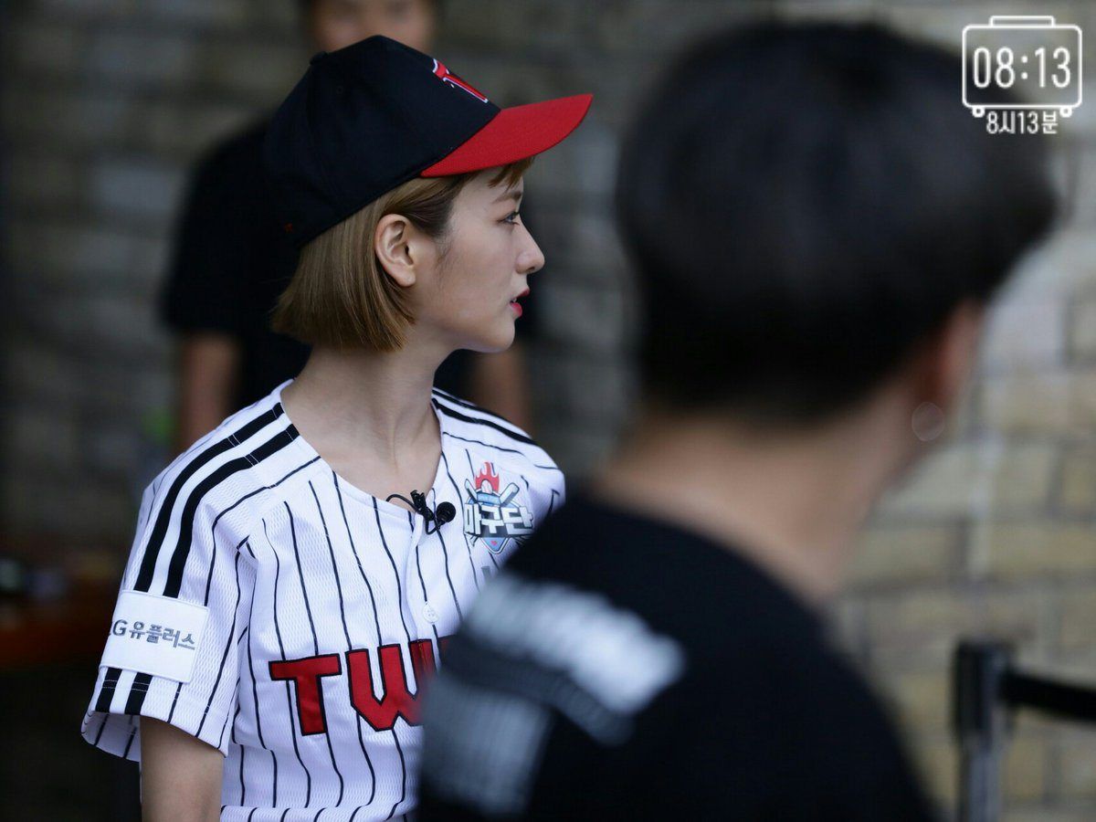 Bomi Spotted With Short Hair For The First Time In Almost 7 Years ...