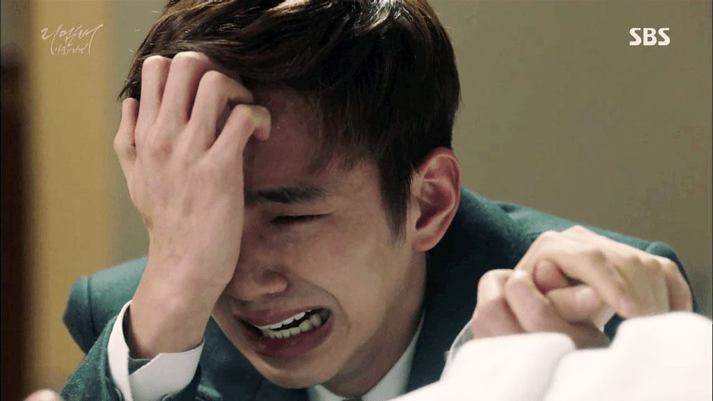 Video Catches Yoo Seung Ho Crying On Camera Because He Hates His ...