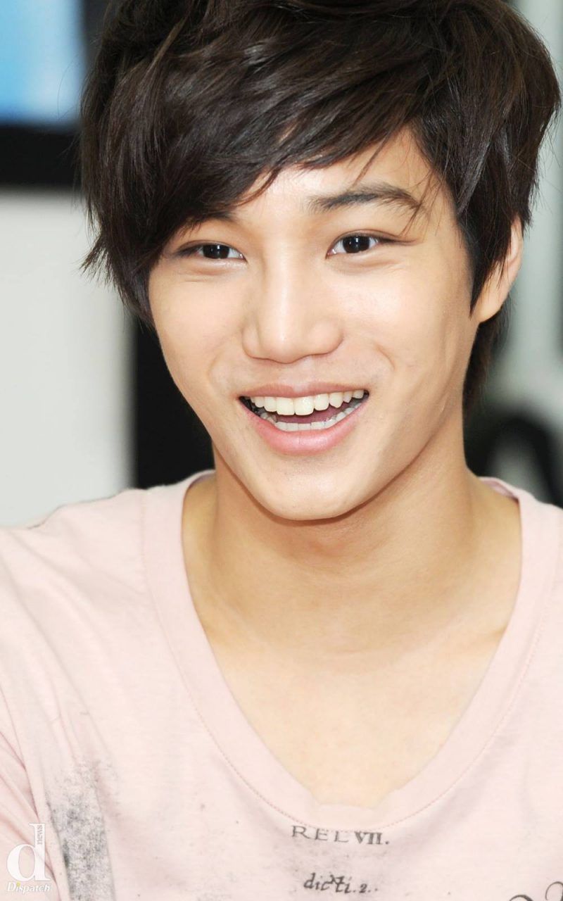 Just 27 Photos Of Kai's Beautifully Tanned Skin To Remind You He's A ...