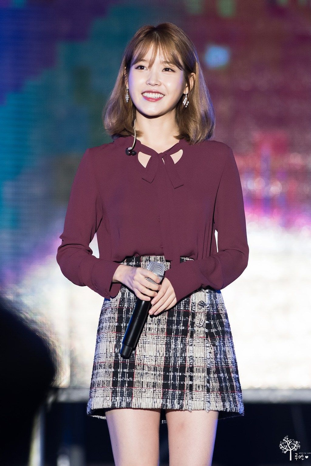 IU Calls Herself "The Wedding Destroyer," Apologizes To Newlyweds ...