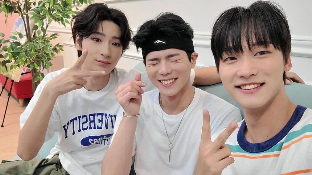 Meet K-Pop's First Ever Deaf Boy Group Who Sing In Sign Language - Koreaboo