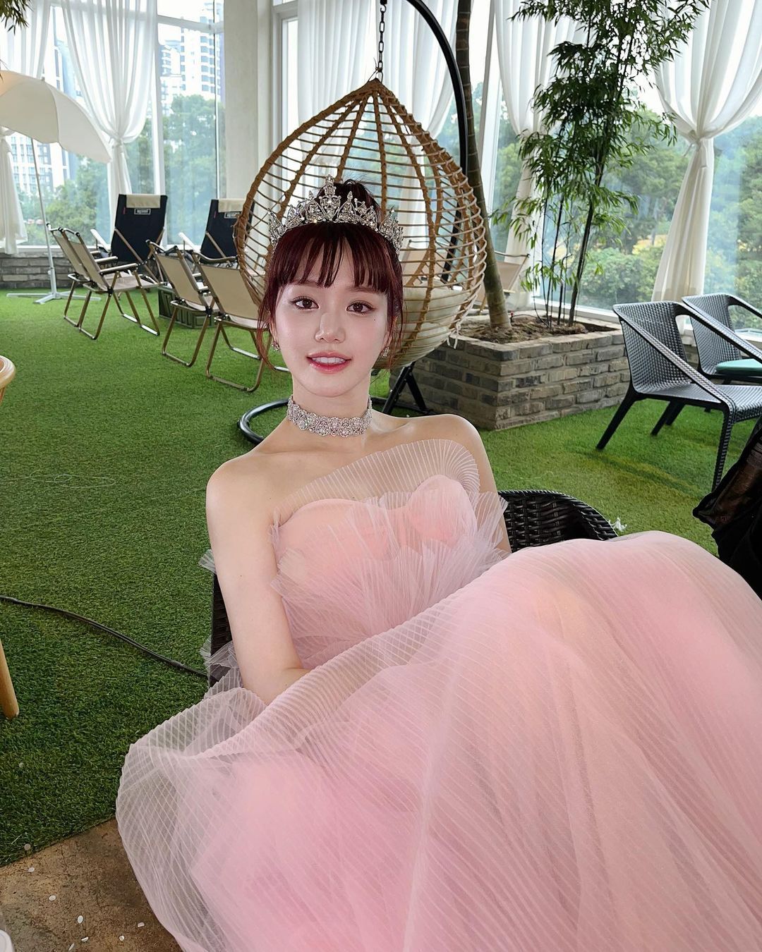 Popular Actress Announces Her "Engagement" In The Saddest Way - Koreaboo