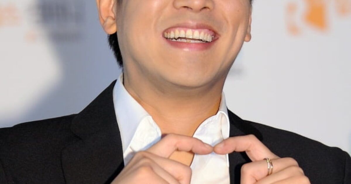 51-Year-Old Actor's Shocking Age Gap With Wife Becomes A Hot Topic ...