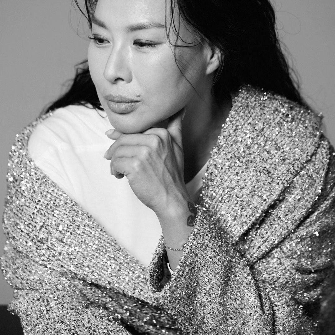 53-Year-Old "Lovely Runner" Actress Shocks Netizens With Her Duality - Koreaboo