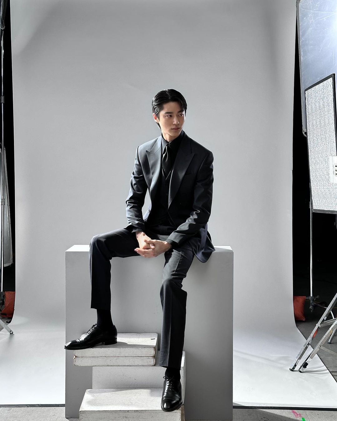 "Lovely Runner" Actor Byeon Woo Seok Shocks Netizens With His ...