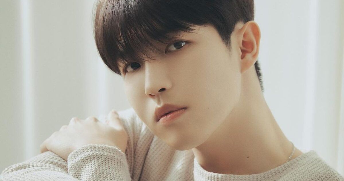 Wake One Entertainment Announces Kim Jaehwan's Contract Renewal And ...