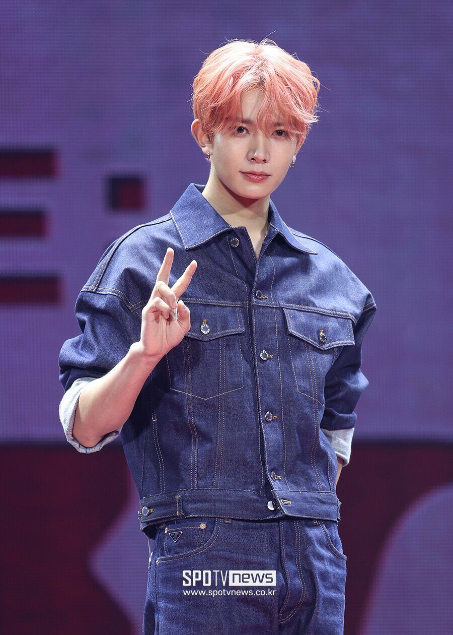 What Makes Each ENHYPEN Member Unique In The Recording Booth, According ...