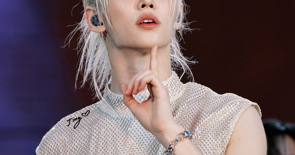 Idol Fansite Master's Photos Are So High-Quality Fans Mistake Them For ...