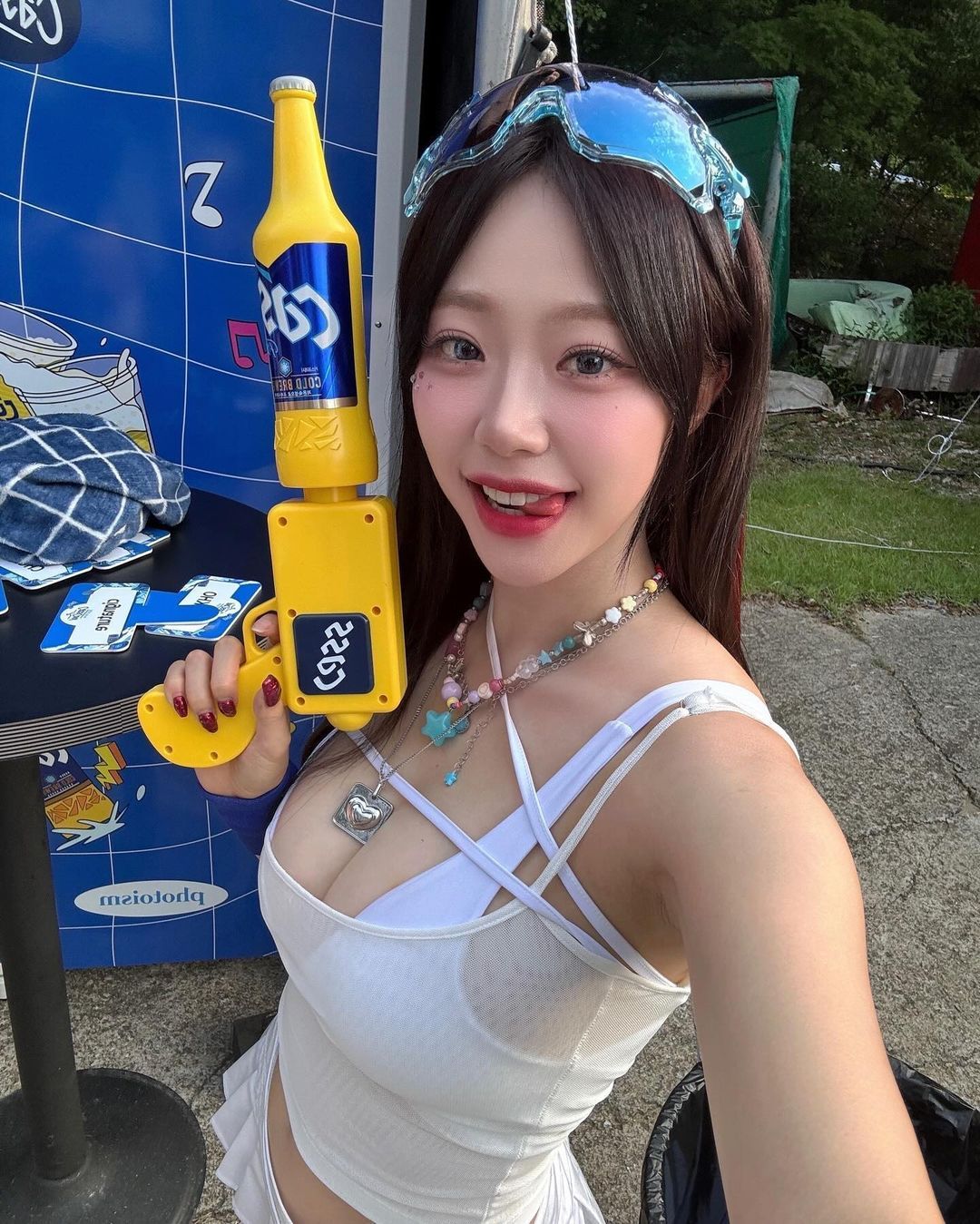 New Viral "Waterbomb Queen" Gains Attention For Sexy "2024 CassCool Festival" Performance - Koreaboo