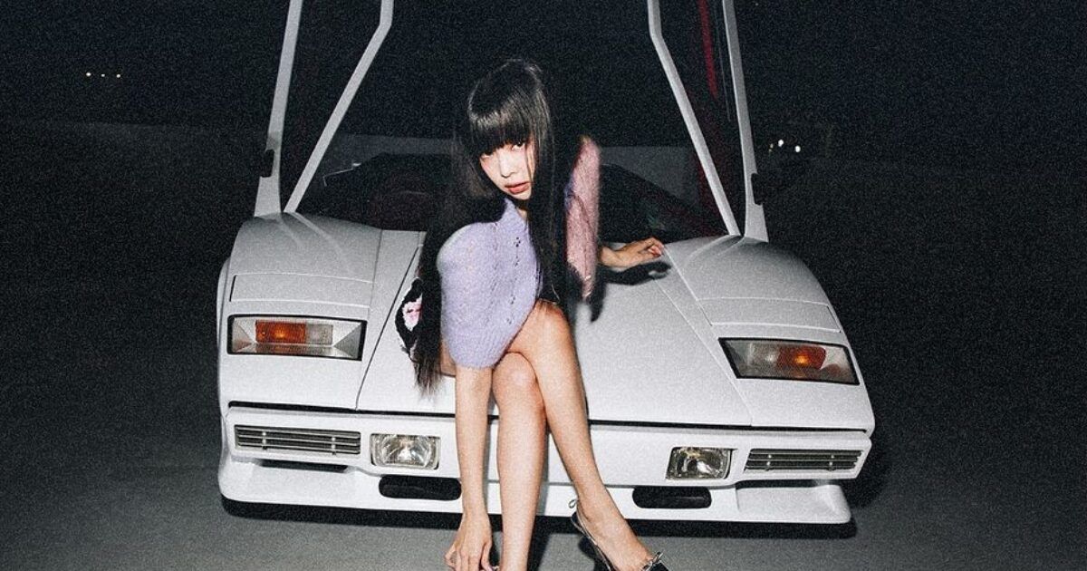 BLACKPINK Jennie's "Mantra" MV Sparks Strong Reactions - Koreaboo