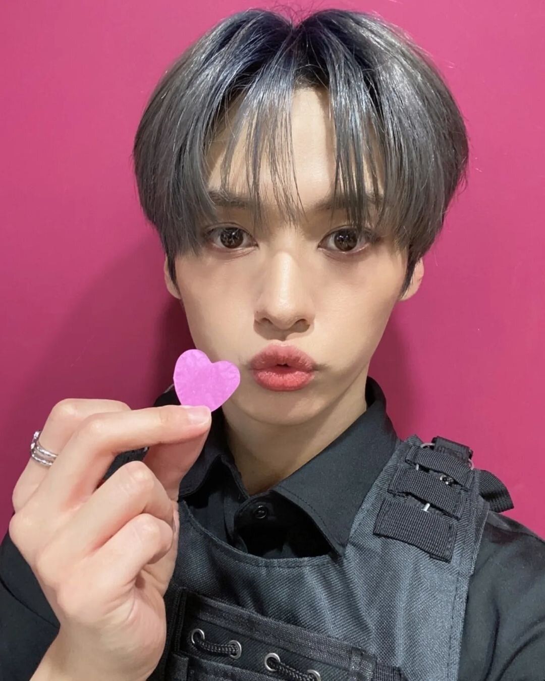 Fans Realize Just How Muscular Stray Kids' Lee Know Is And Are Now ...