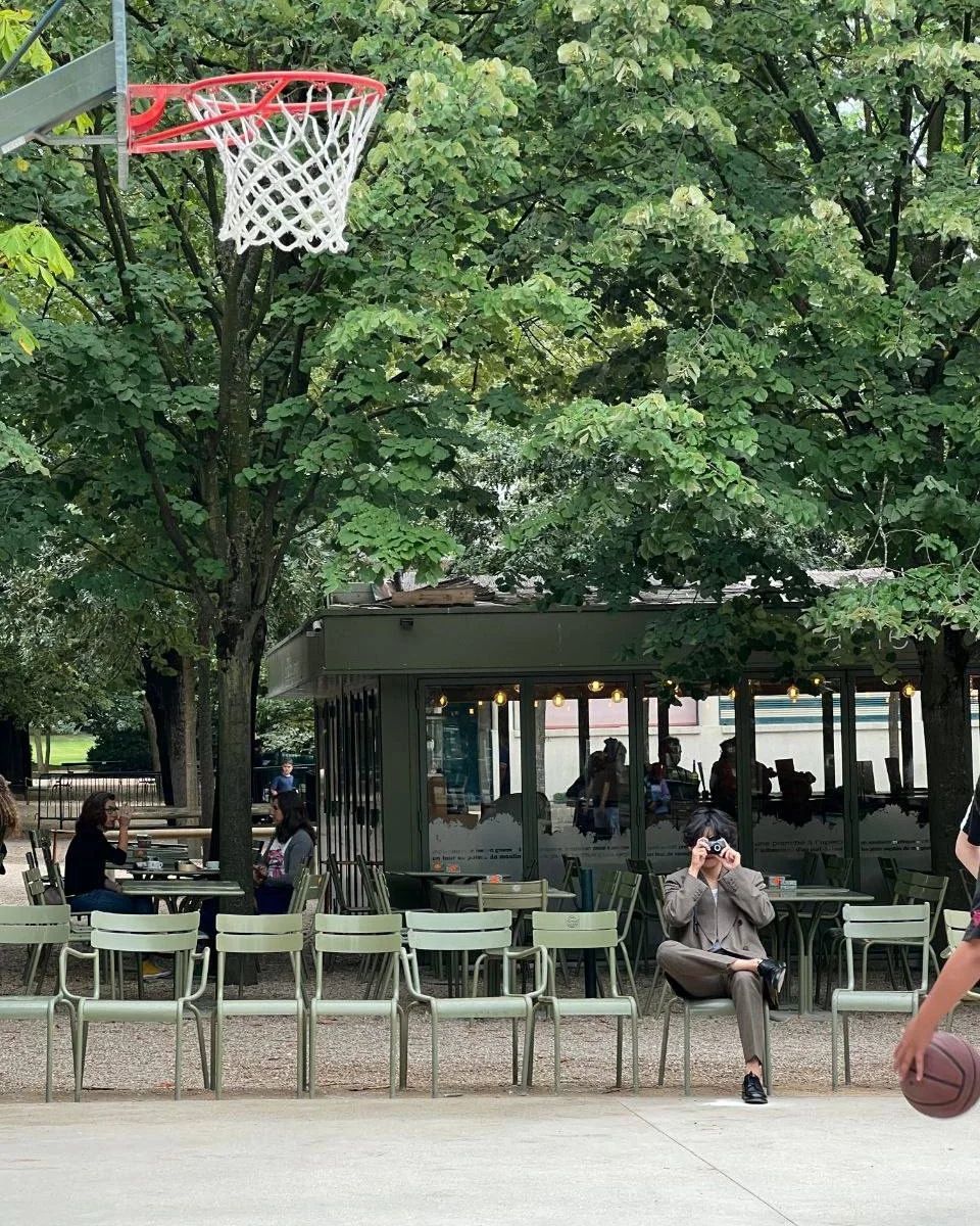 BTS's V Takes ARMY Behind The Scenes Of His Trip To Paris For CELINE's ...