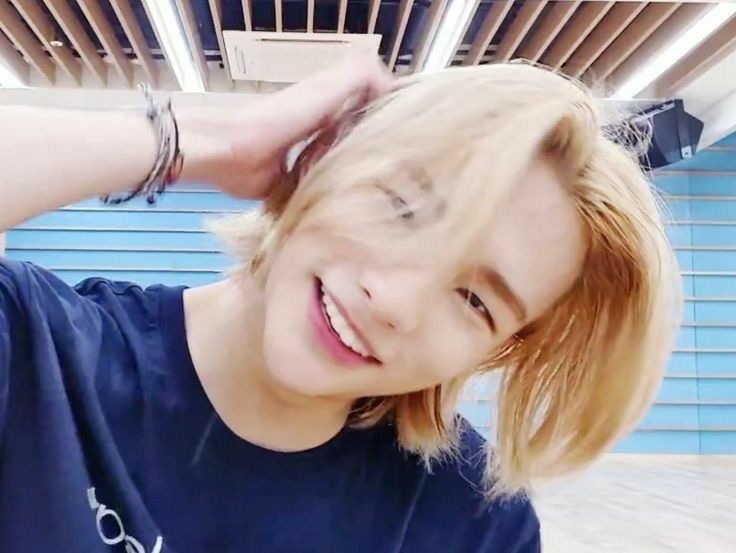 Just 30+ Pictures Of Stray Kids' Members Smiling Brightly To Make Your ...