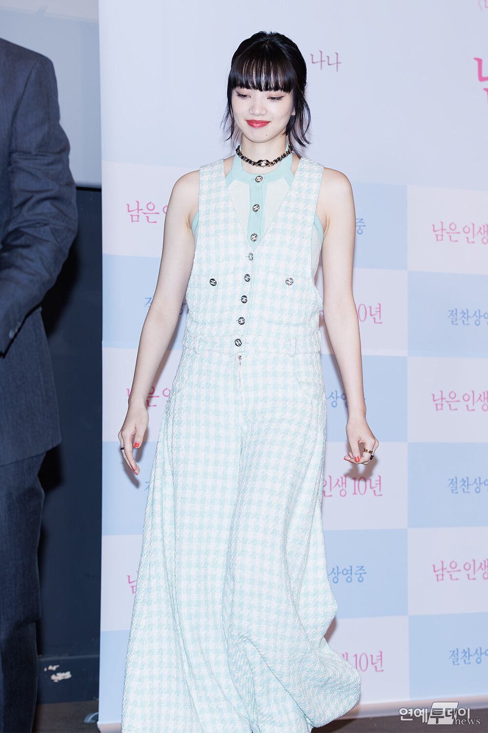 A Famous Japanese Actress's Beautiful Visuals Are Gaining Attention For ...